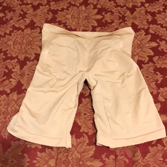 barely there | Intimates & Sleepwear | Bum And Thigh Shaper | Poshmark